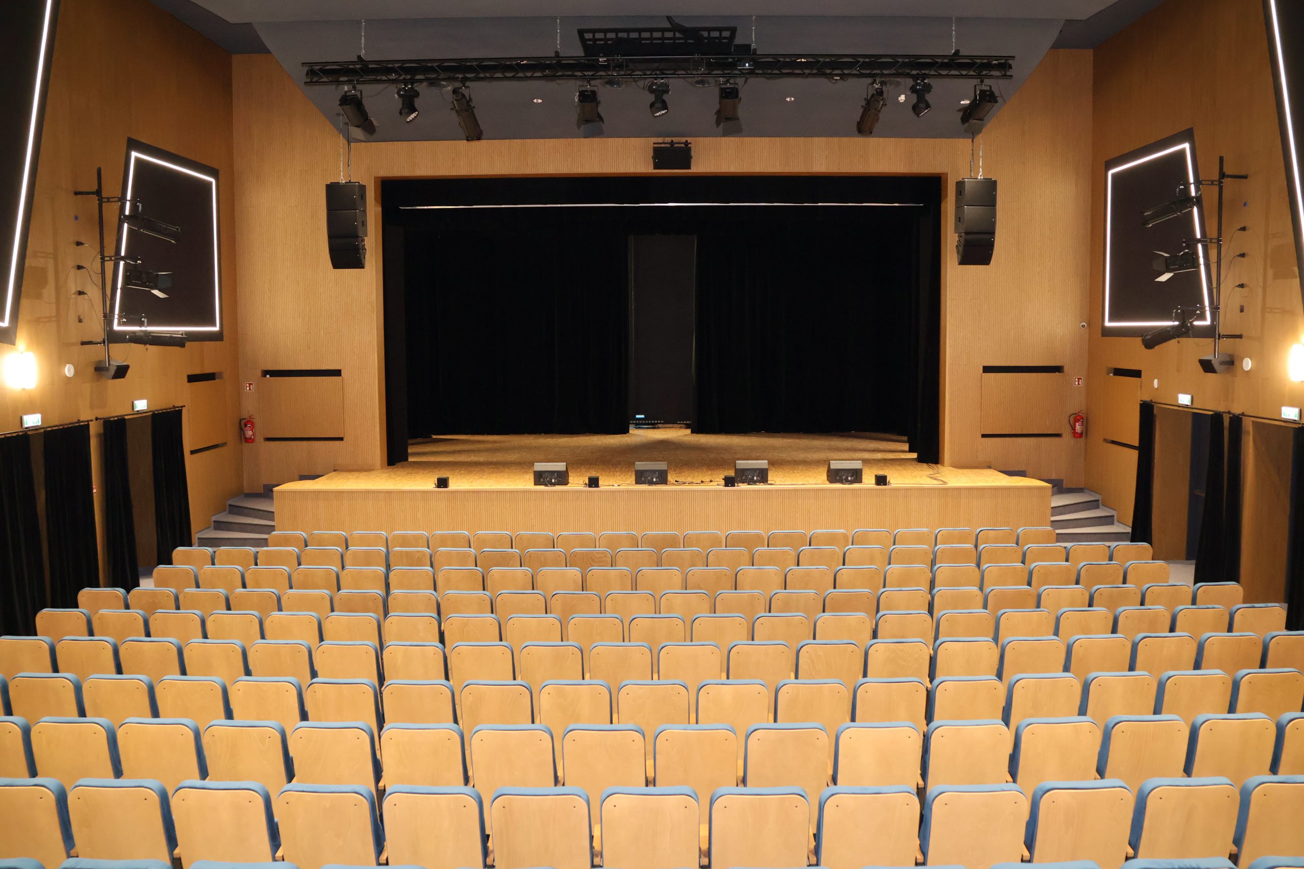 Tommex Chooses CODA Audio N-APS for Culture Centre Auditorium - Coda Audio